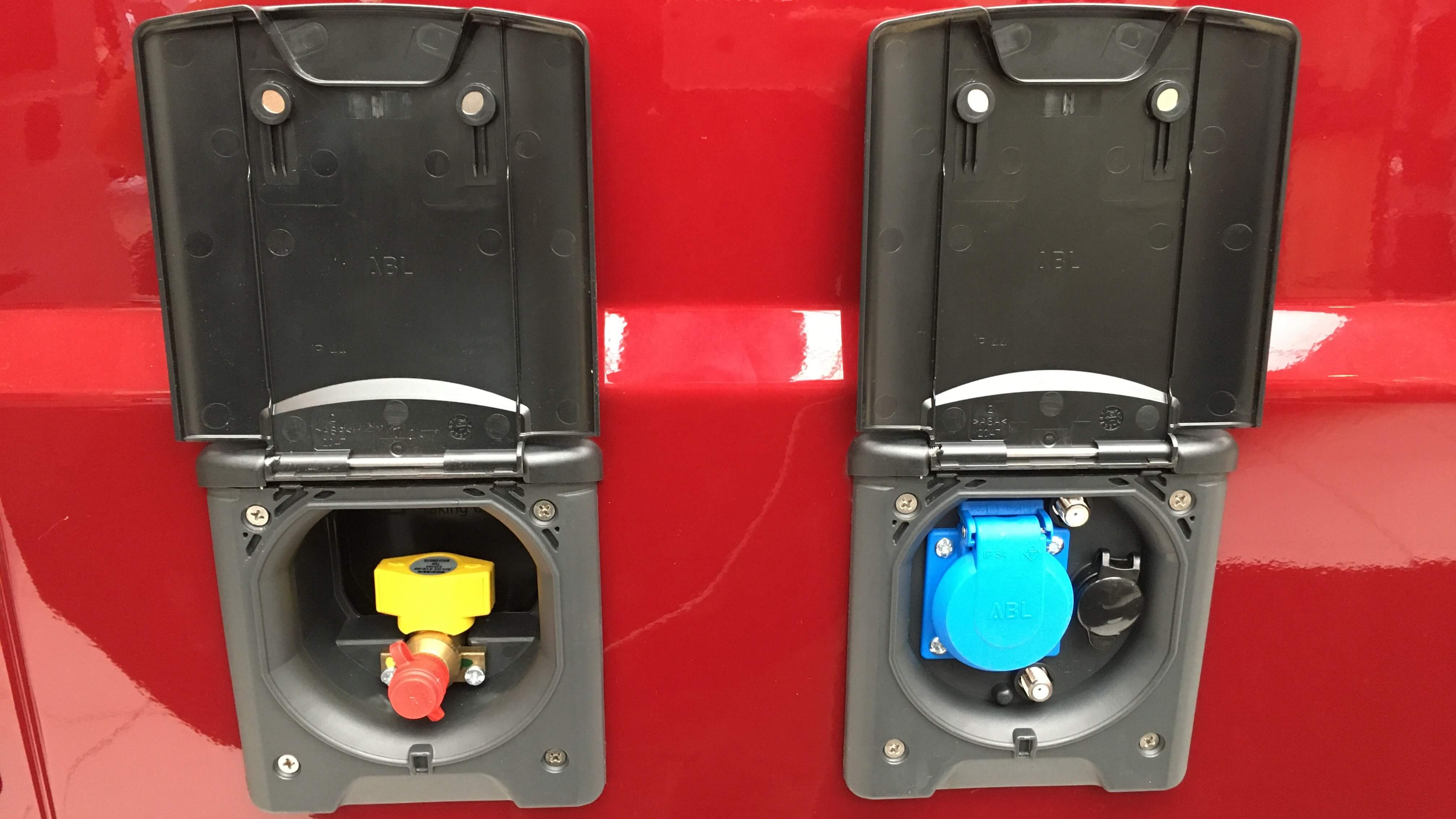 Auswahloption : Fahrzeug- & Ausbauoptionen / Stromversorgung ...